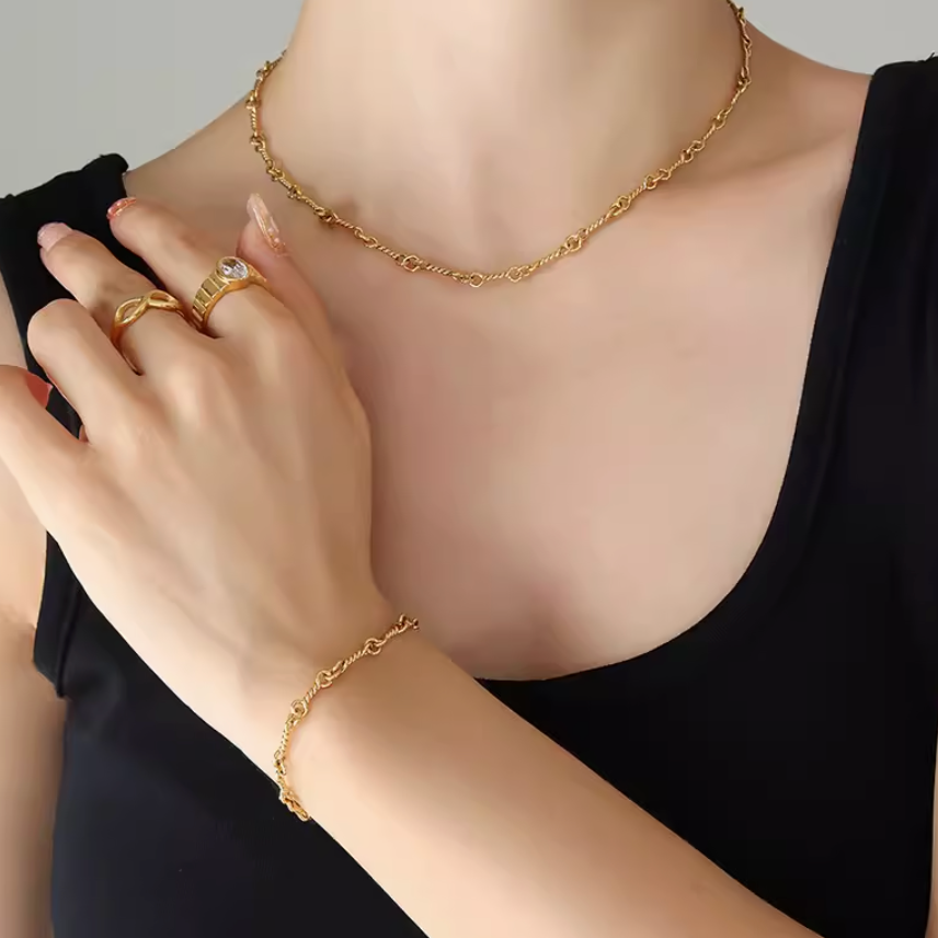 NARROW CHAIN NECKLACE – VALEGIO