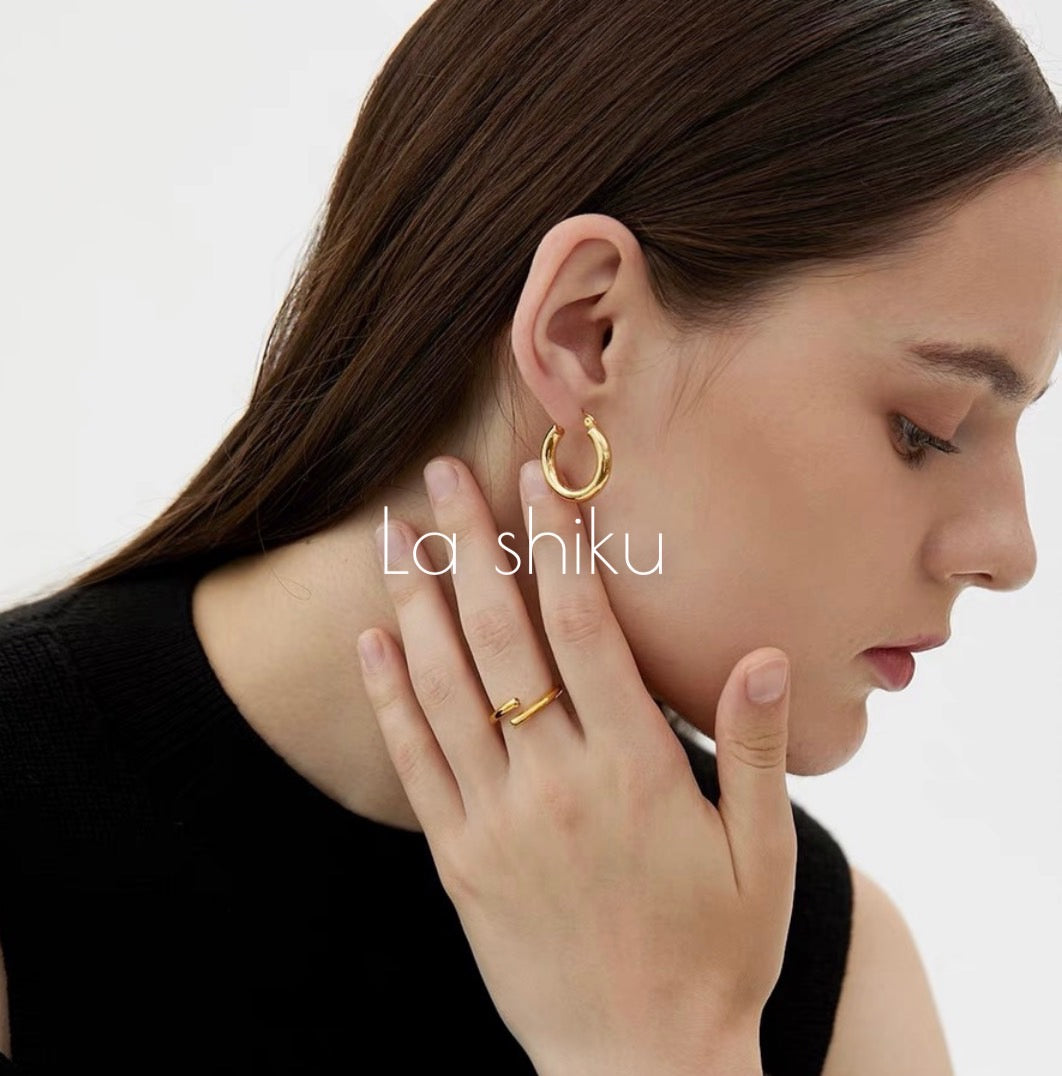 NEW COLLECTION【La shiku】 – VALEGIO